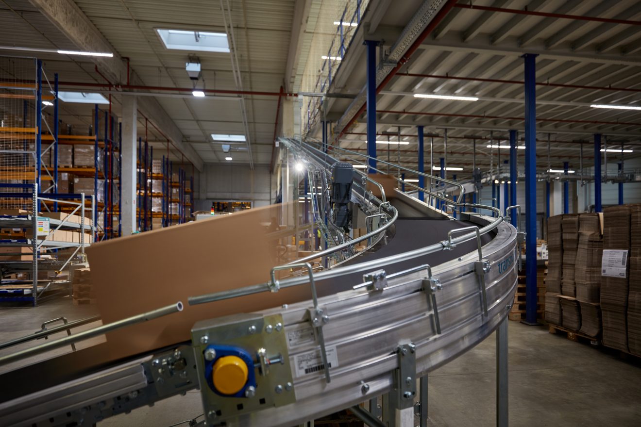 Paper, office supplies and stationery (PBS) - Hüttemann Logistik