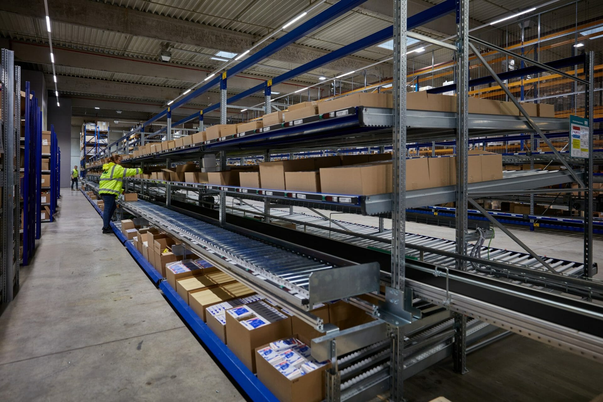 Paper, office supplies and stationery (PBS) - Hüttemann Logistik